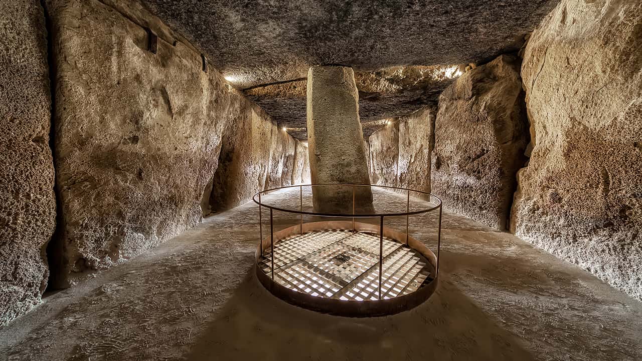 Dolmen de Menga | Antequera Patrimonio Mundial